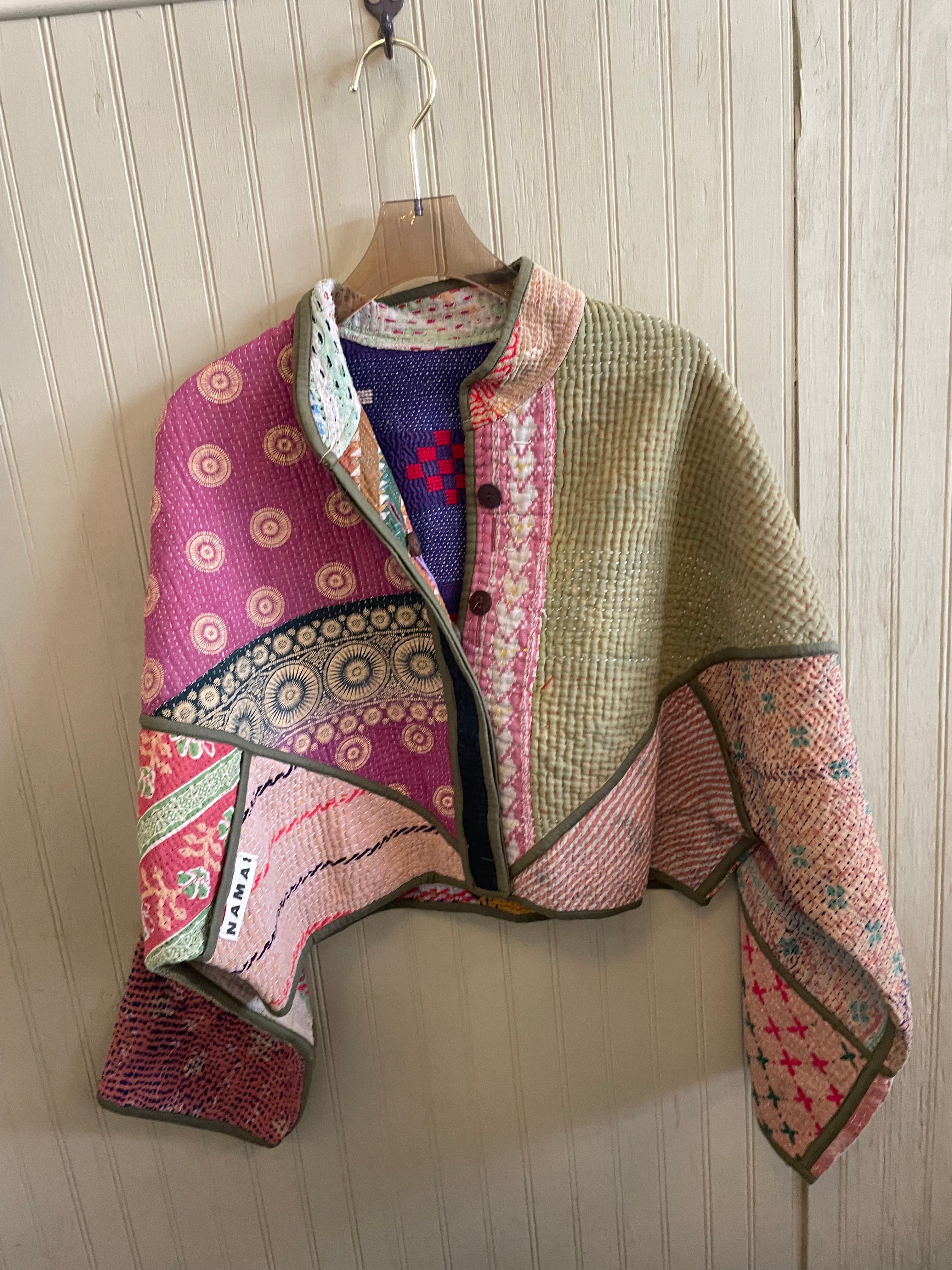 Reversible Kaira Quilted Cropped Jacket in Colors Sage Green, Blush Pi ...