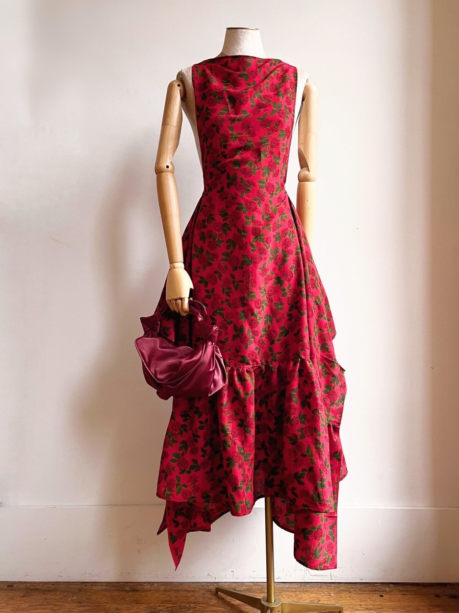 Zero Waste Ruffle Dress in Red Rose Floral Print – Made X Hudson