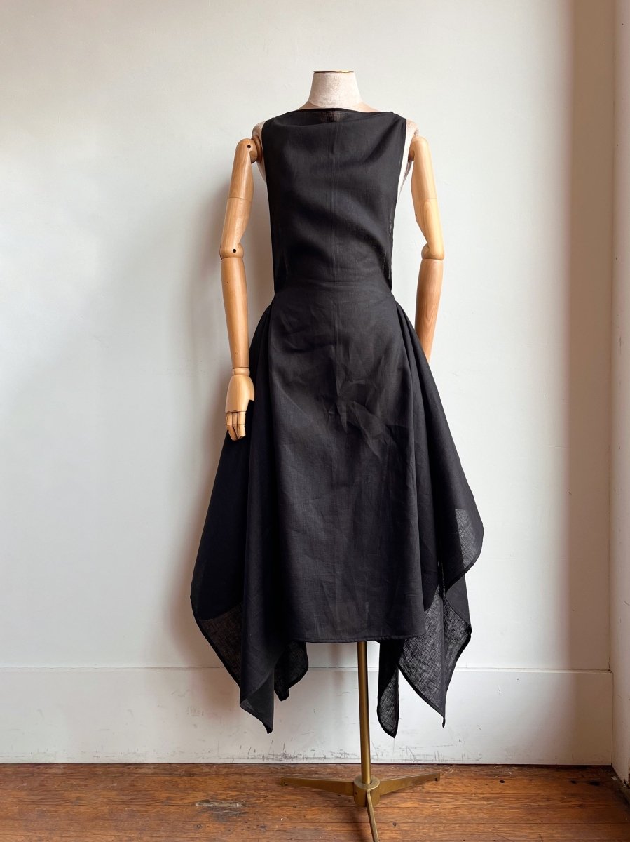 Zero-Waste Dress in Black Linen – Made X Hudson
